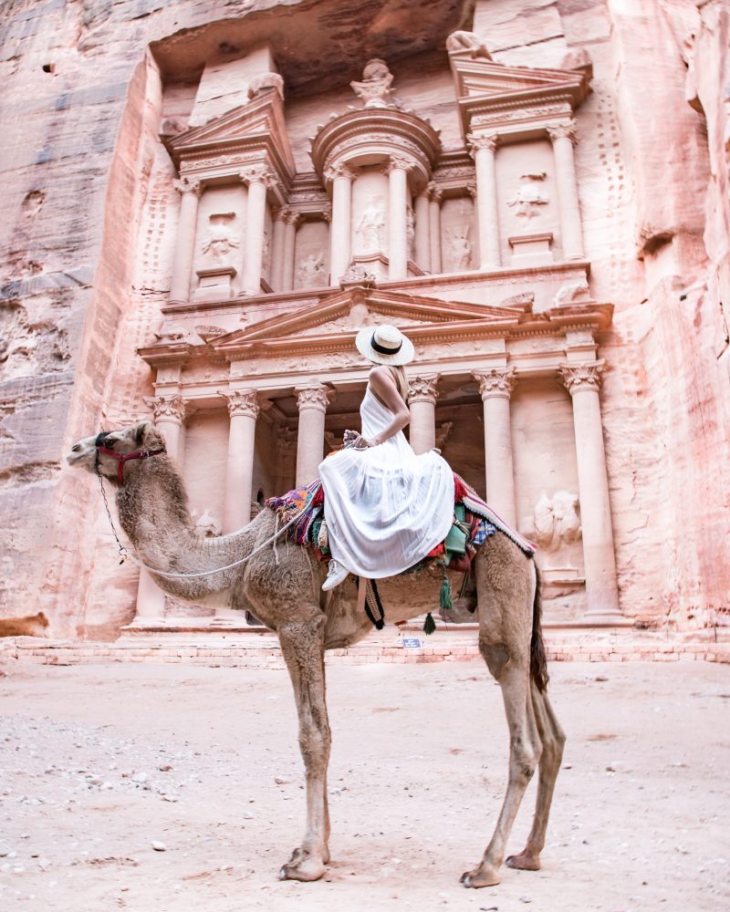 The perfect visit of Petra - TOPOLINDRA