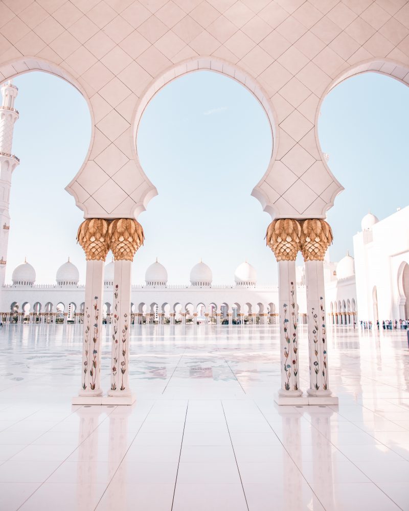 Visiting the Sheikh Zayed Mosque - all you need to know - TOPOLINDRA